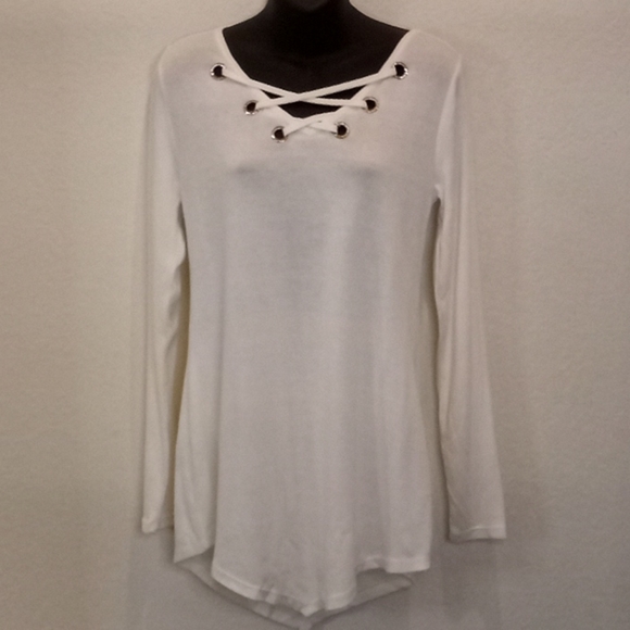 Belle By Belldini | Tops | Belle By Belldini Bling Tunic Top | Poshmark